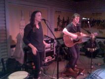 Book tickets for Robin Auld and Wendy Oldfield LIVE