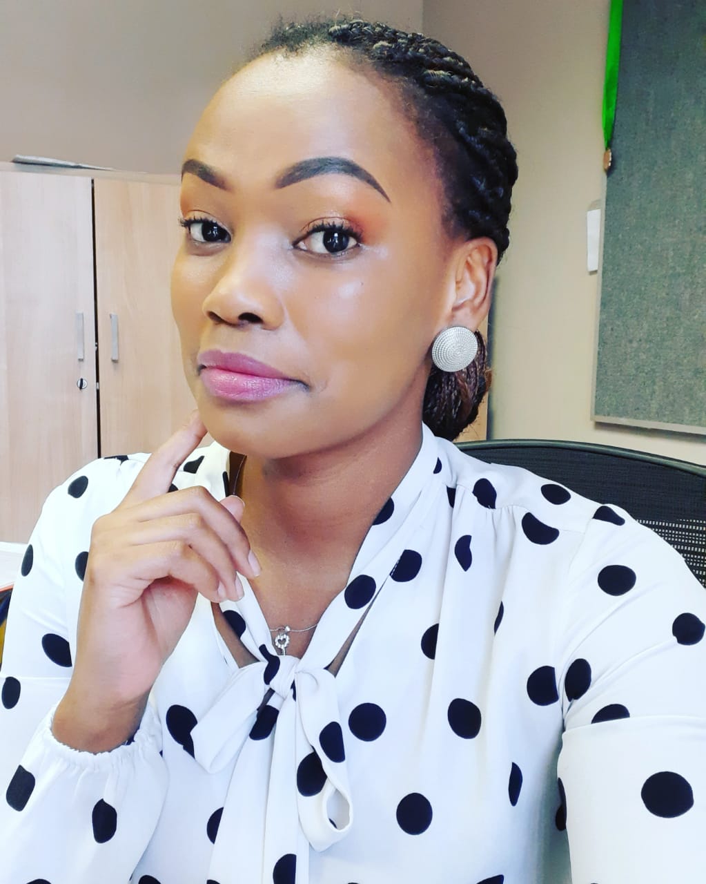 Book Tickets For The Real Talk With Dadewethu KhonayeGogo book-tickets-for-the-real-talk-with-dadewethu-khonayegogo