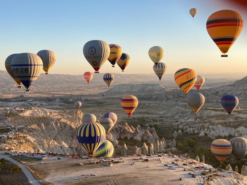 Book tickets for Les Clark on Visiting Turkey