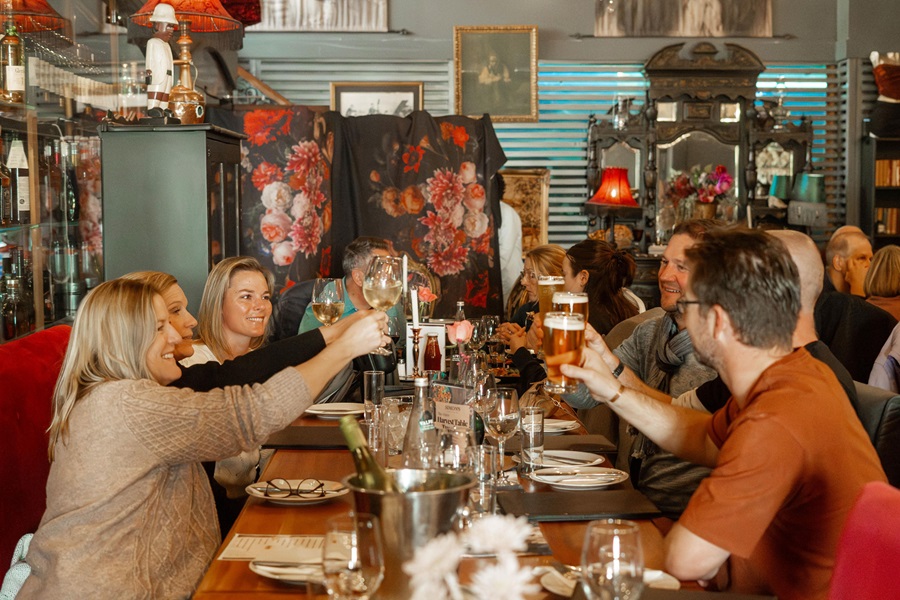 Book tickets for Dine and Quiz Night @ Simons Restaurant