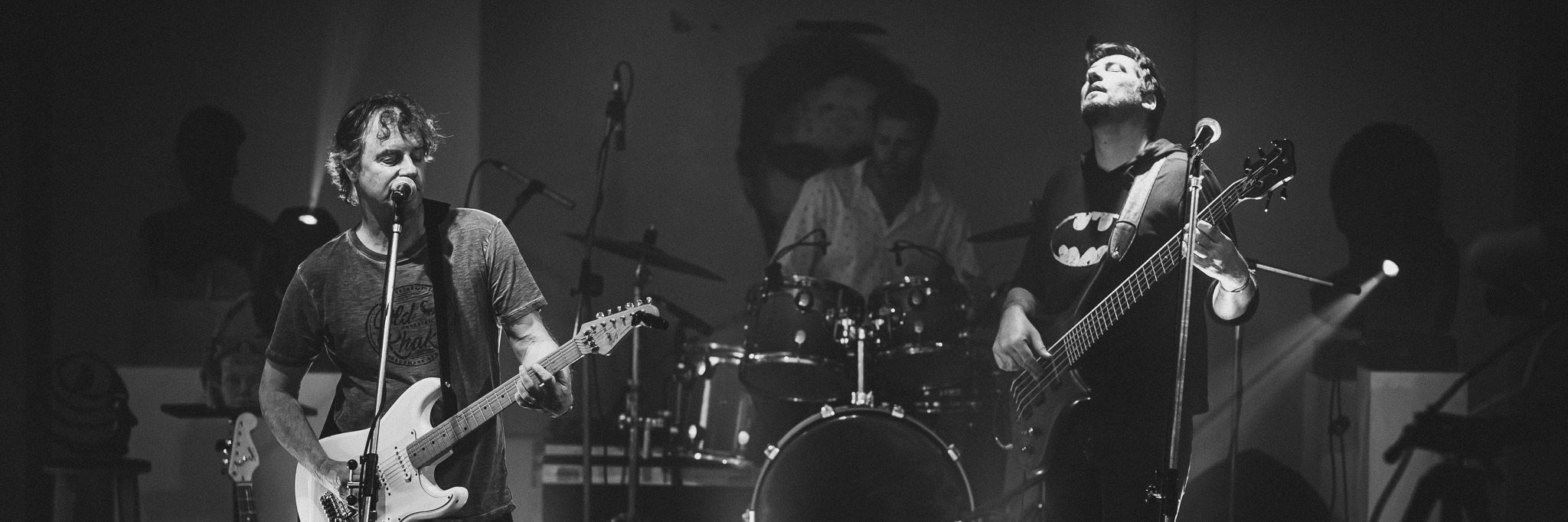 Book tickets for Robin Auld Band