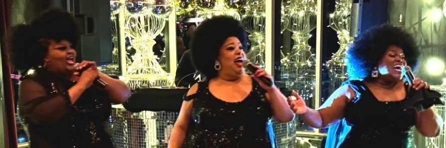 Book tickets for 3 Tons of Fun!